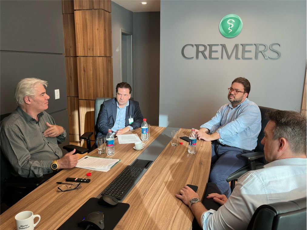 Cremers recebe direção do HPS de Canoas para evitar interdição ...
