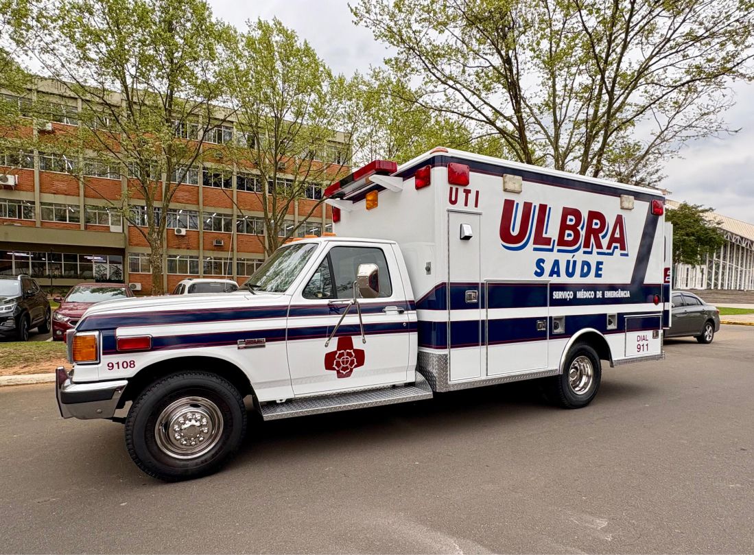 Ulbra recupera ambulância histórica para práticas do curso de Medicina ...